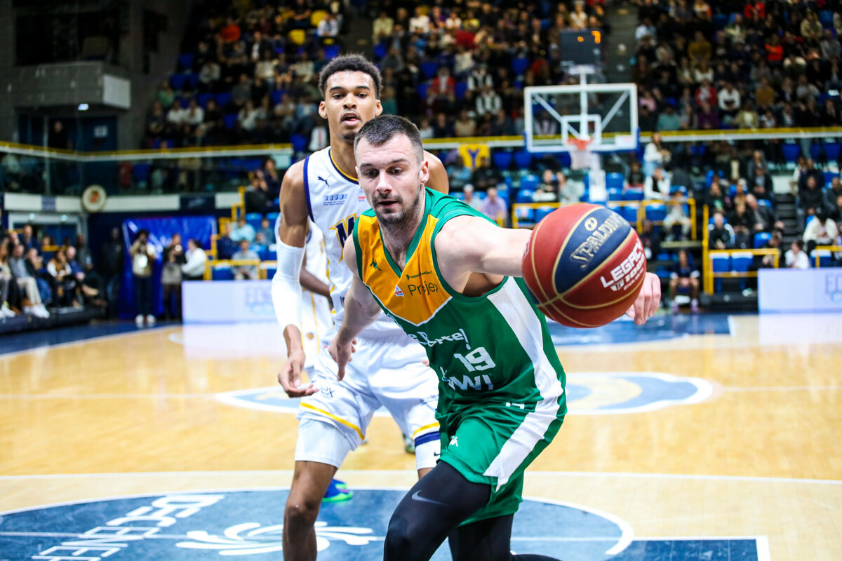 L'ancien portelois Zoran Nikolic file en Serbie - BeBasket