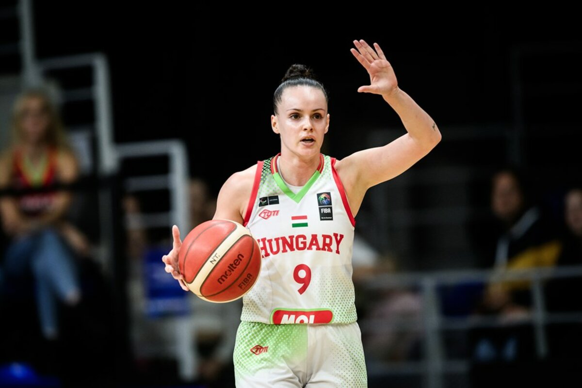 L'internationale hongroise Agnes Studer rejoint les Flammes Carolo ...