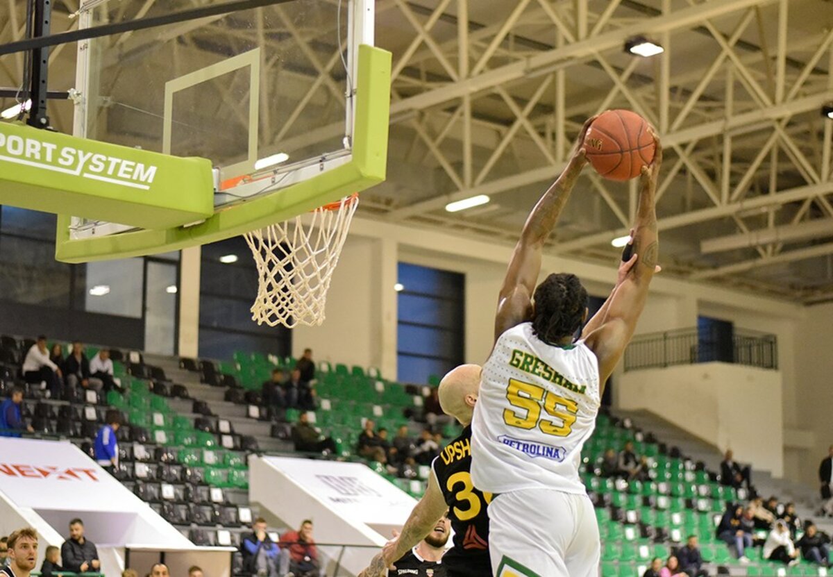 L'intérieur Brison Gresham pose ses valises au Portel - BeBasket