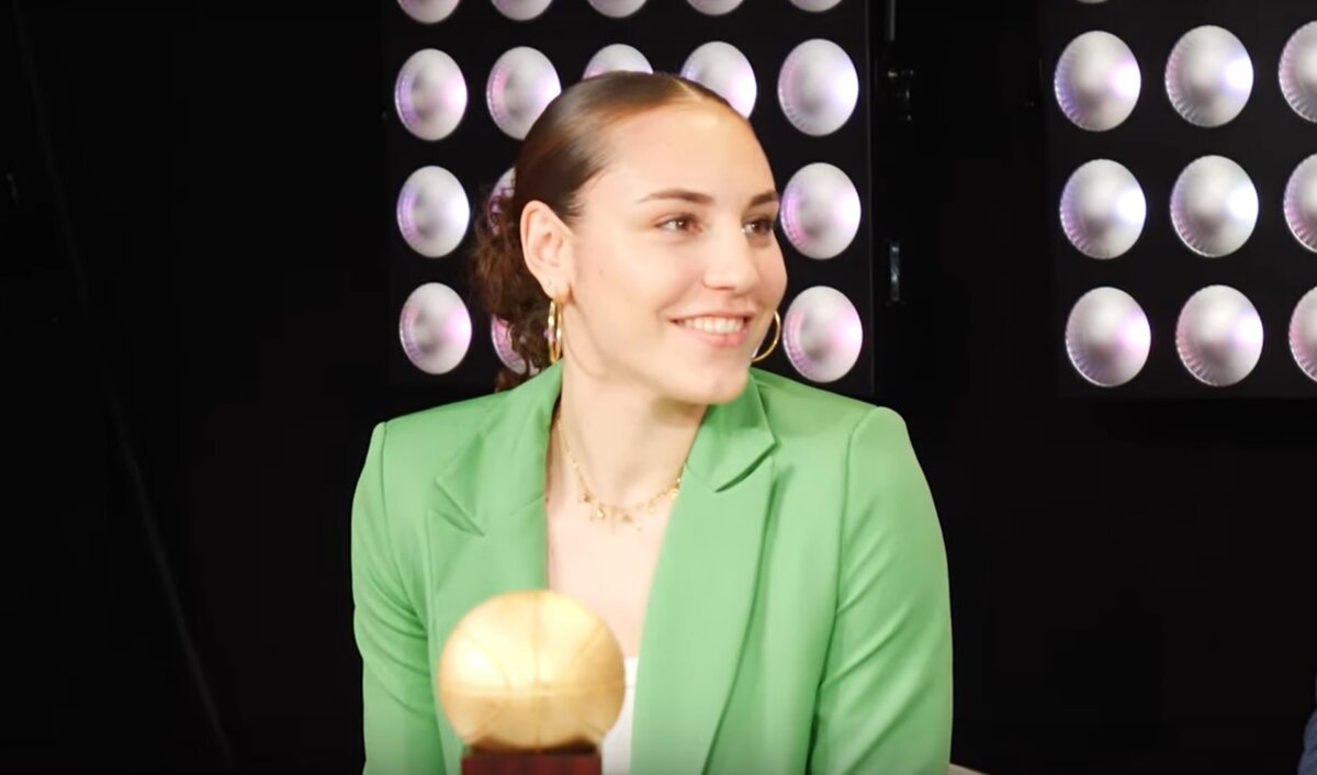 [Vidéo] Le portrait de Carla Leite, la meilleure jeune de la saison ...