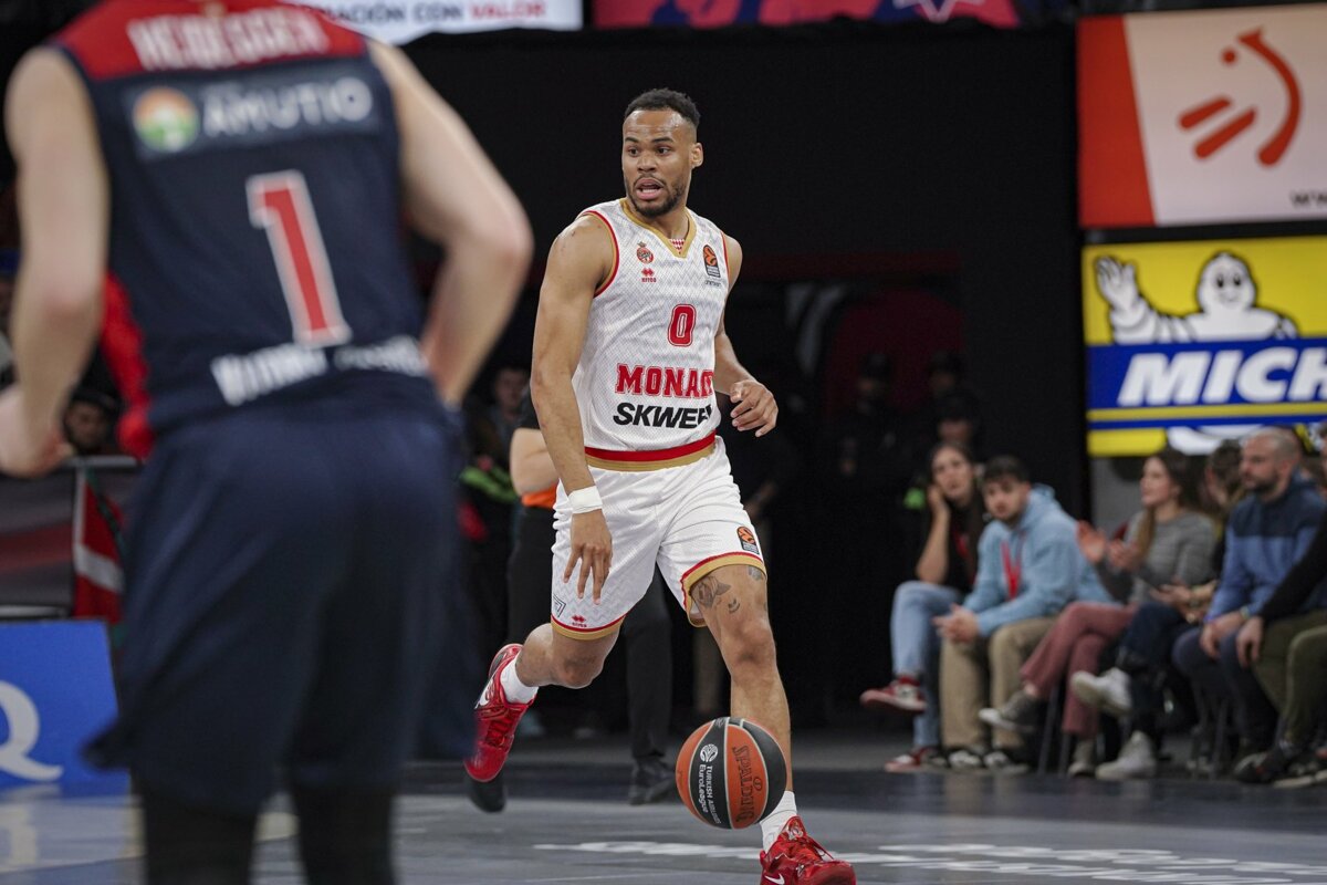 [Vidéo] Élie Okobo prend le pouvoir à Vitoria - BeBasket