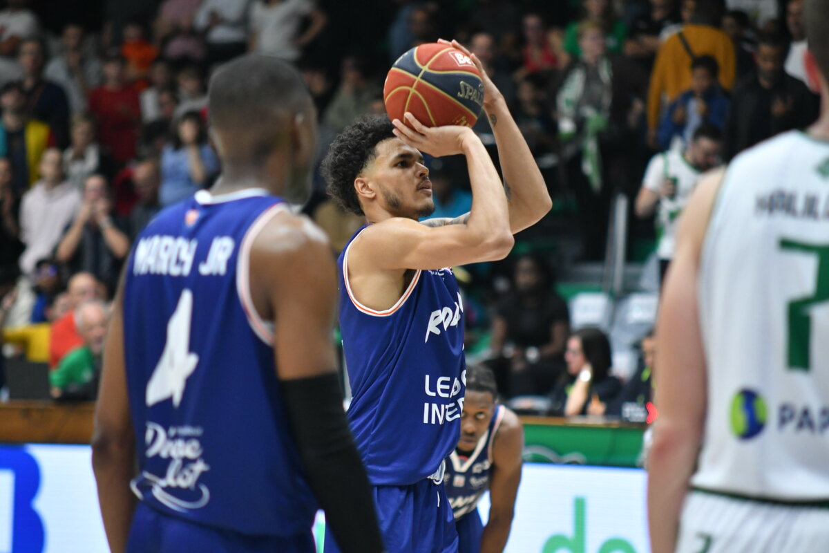 Foster donne la victoire à Roanne, Le Portel enchaîne face à Strasbourg ...