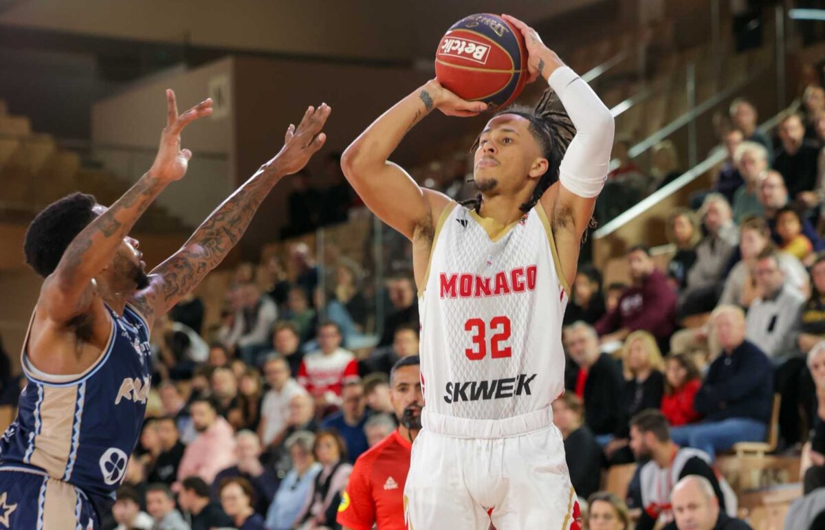 [Vidéo] Le match record de Matthew Strazel - BeBasket