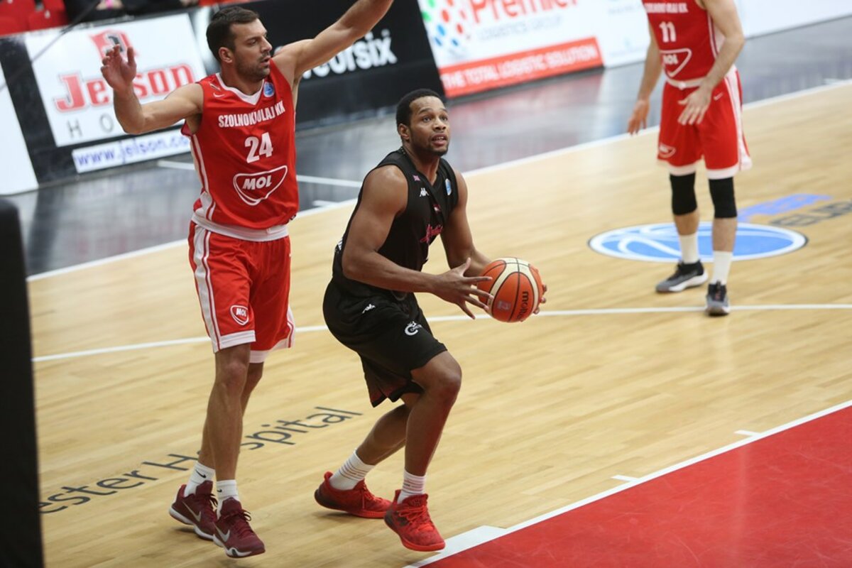 Accusé de viol, Wayne Martin quitte Quimper - BeBasket