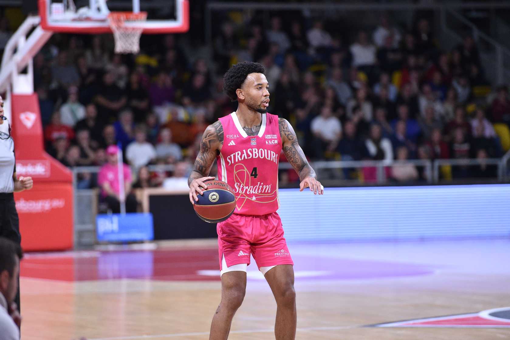 Strasbourg : avec ou sans Mike Davis Jr. contre l’Élan Chalon ? - BeBasket