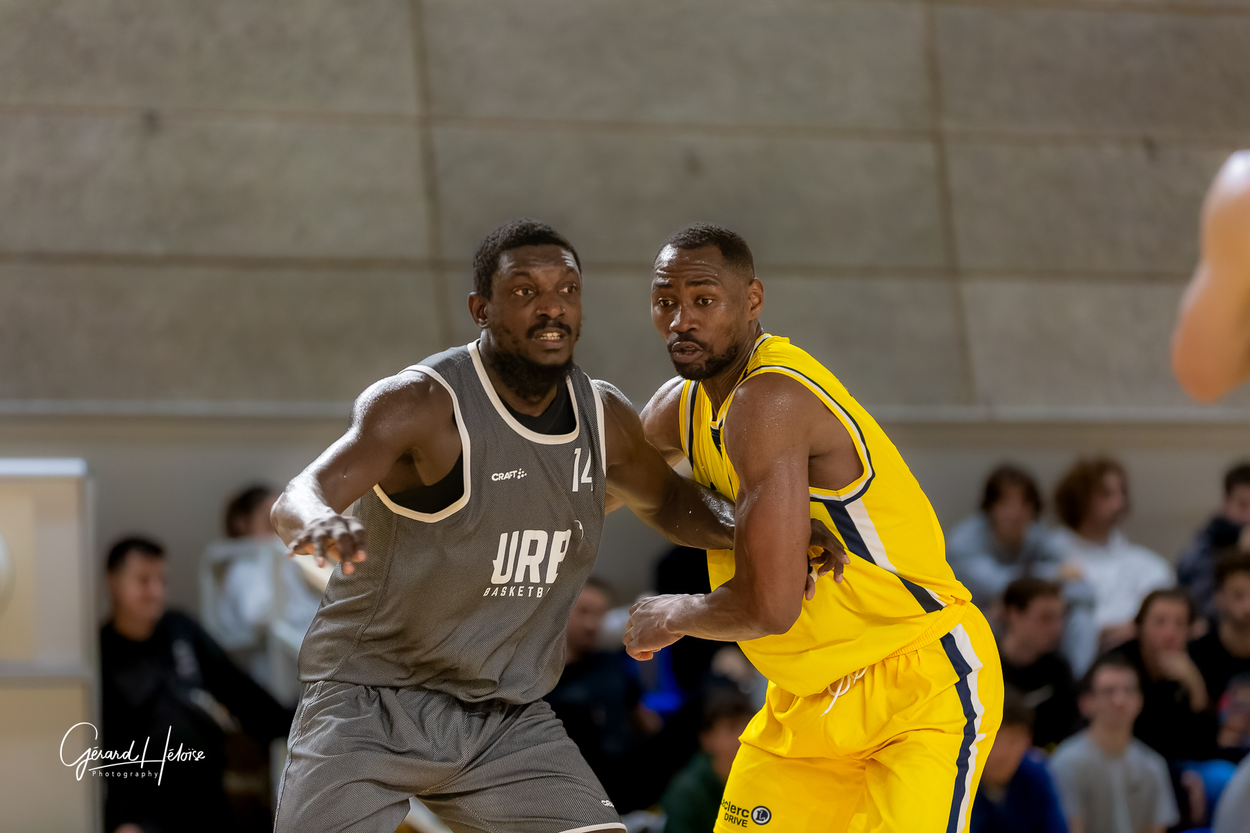 Des points retirés pour Besançon et Rennes, sept clubs de NM1 pénalisés ...