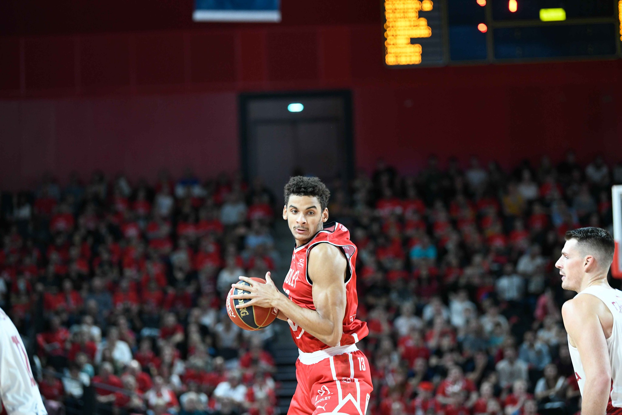 Neal Sako (Cholet Basket) fait le point avant le début de la saison ...