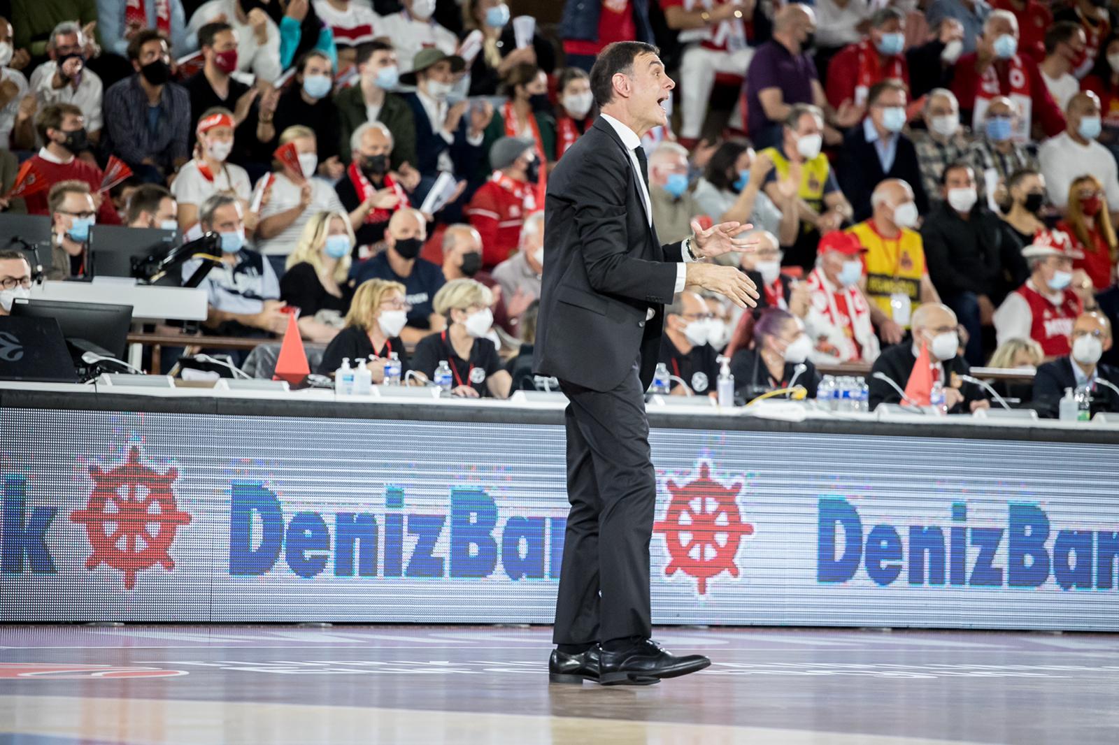 Georgios Bartzokas élu coach de la saison pour la deuxième saison de ...