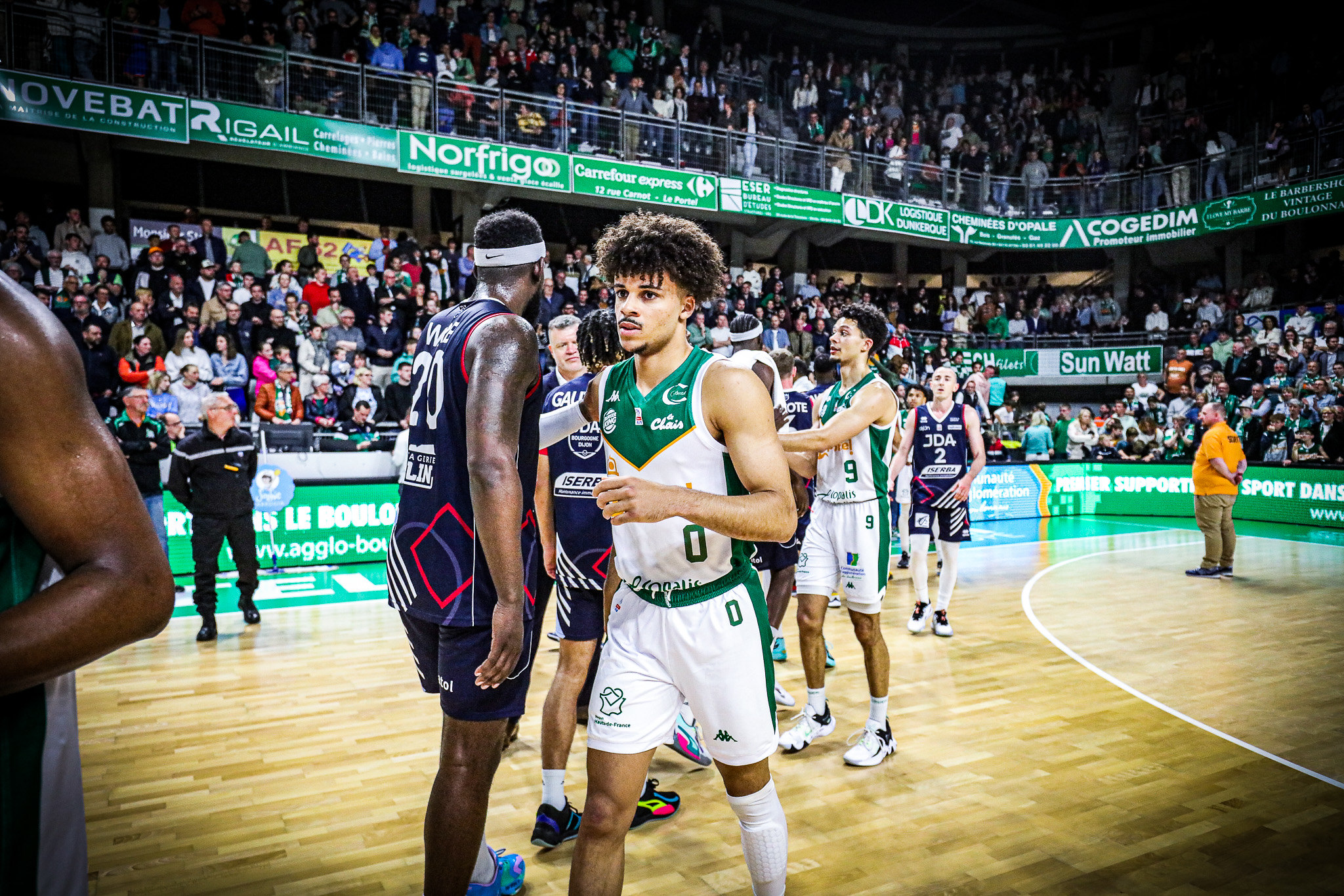 Cameron Valcy signe son premier contrat professionnel avec Le Portel ...