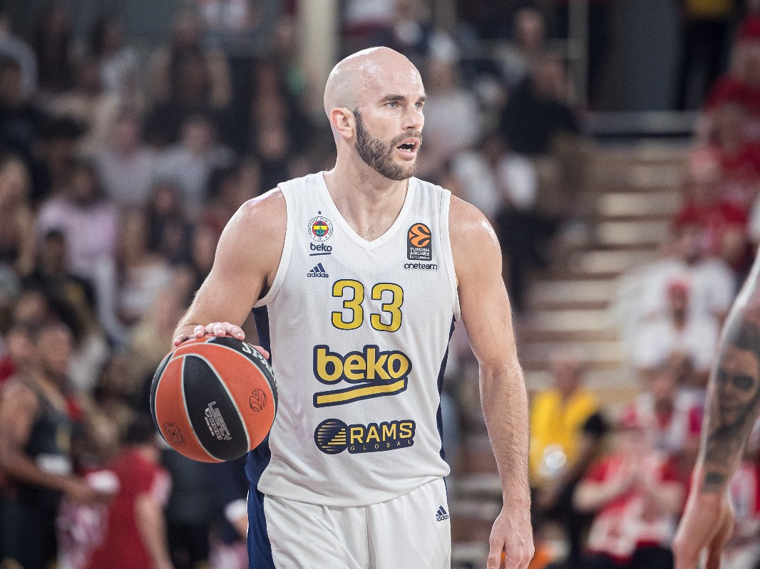 Nick Calathes plus qu'intéressé par l'offre de Monaco - BeBasket