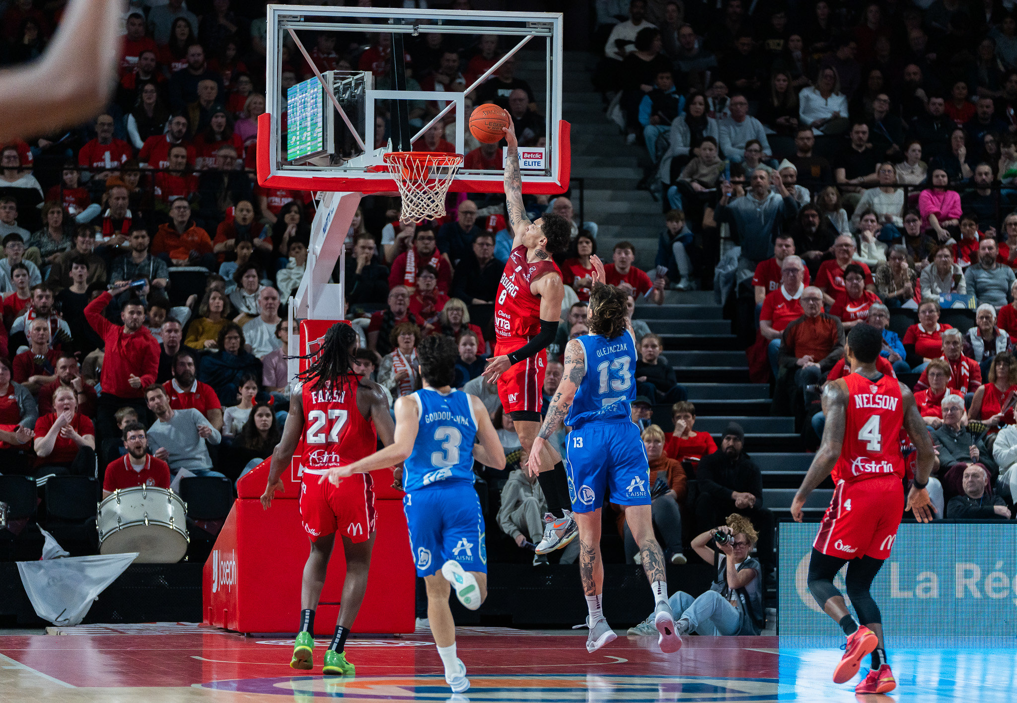 Cece rose lesks this is really a sight to see while she was