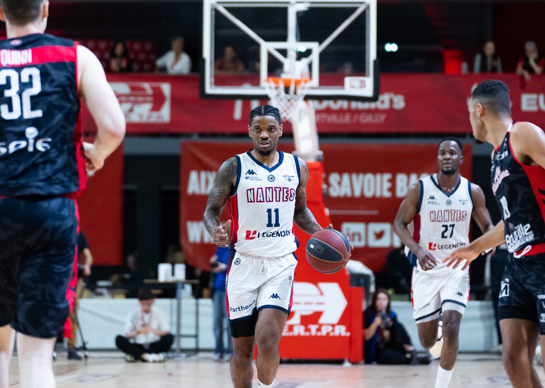 L'un des sauveurs de Nantes, Kyle Riddley, va rester à l'Hermine - BeBasket