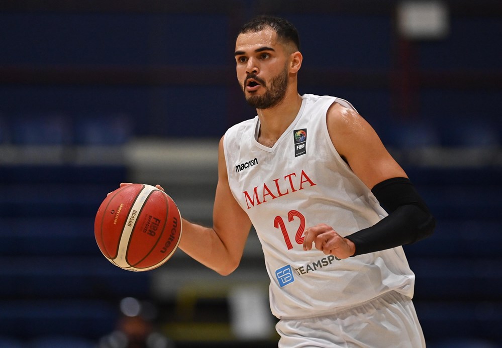 Aaron Falzon débarque à Mulhouse - BeBasket