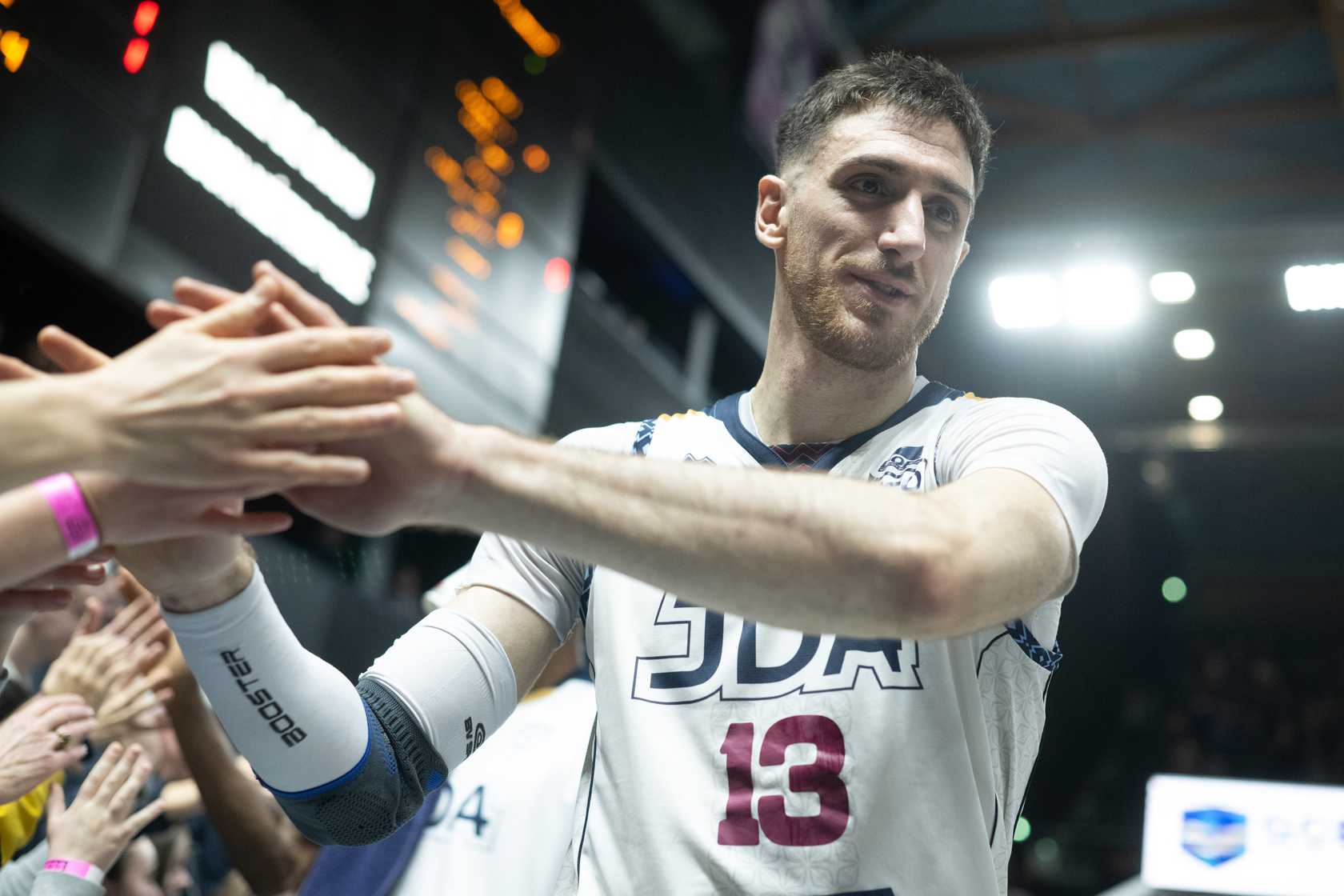 Dijon ne libérera Aleksandar Lazic qu'en cas d'accord avec un poste 4 ...