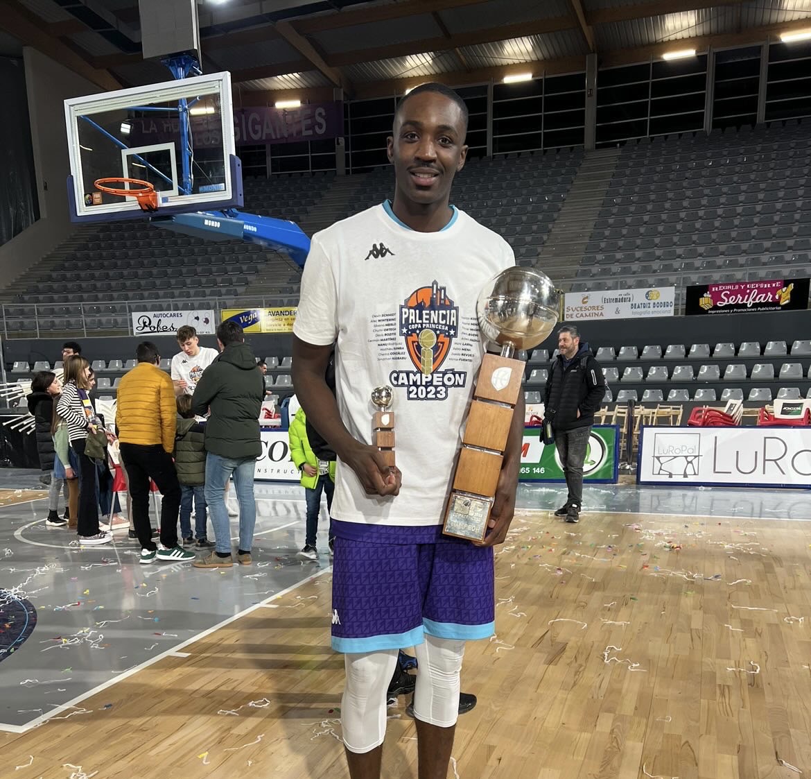 Arsone Mendy et Palencia remportent la Copa Princesa - BeBasket