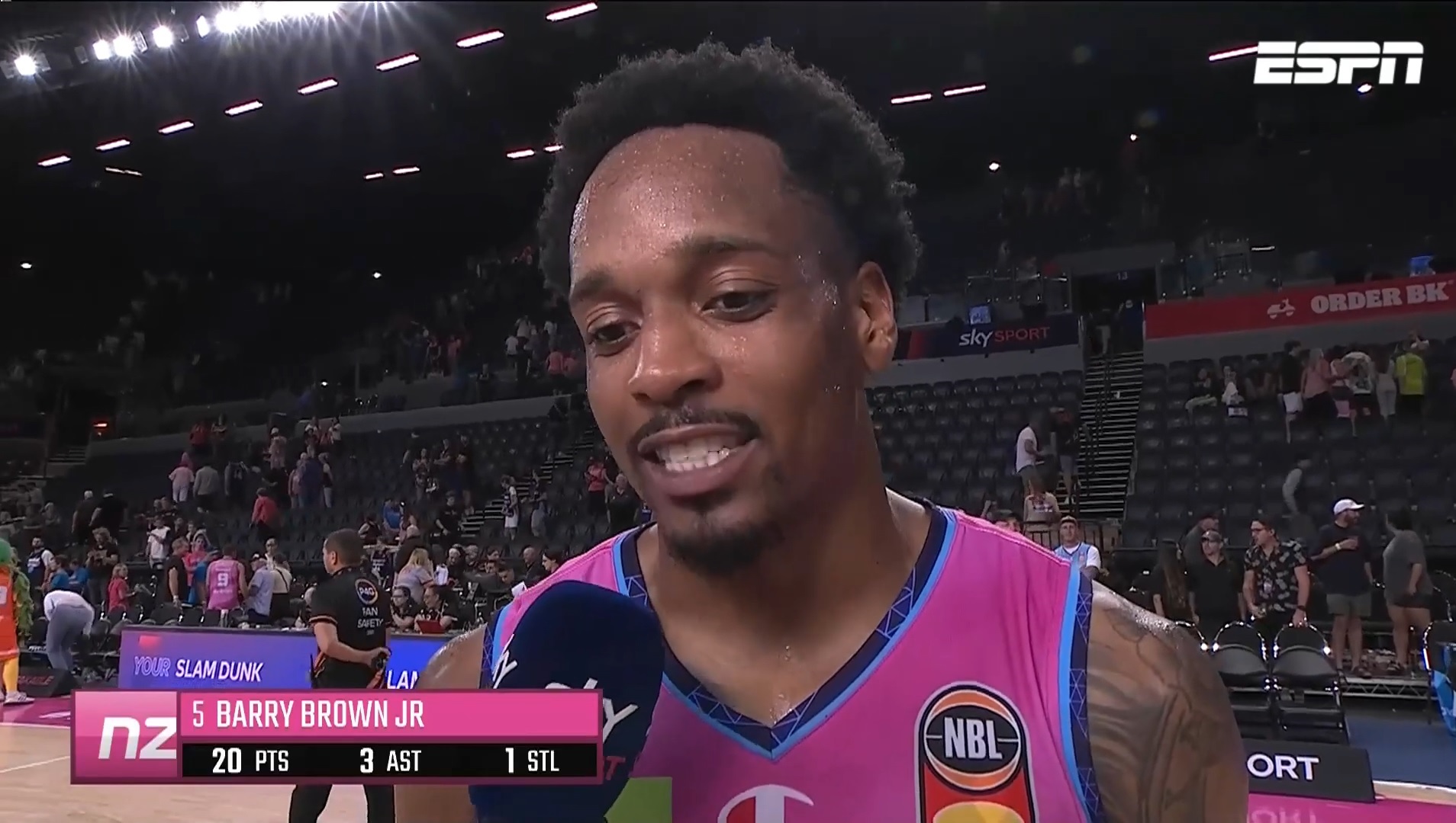 Barry Brown Jr. chez les Metropolitans 92, Hugo Besson de retour - BeBasket