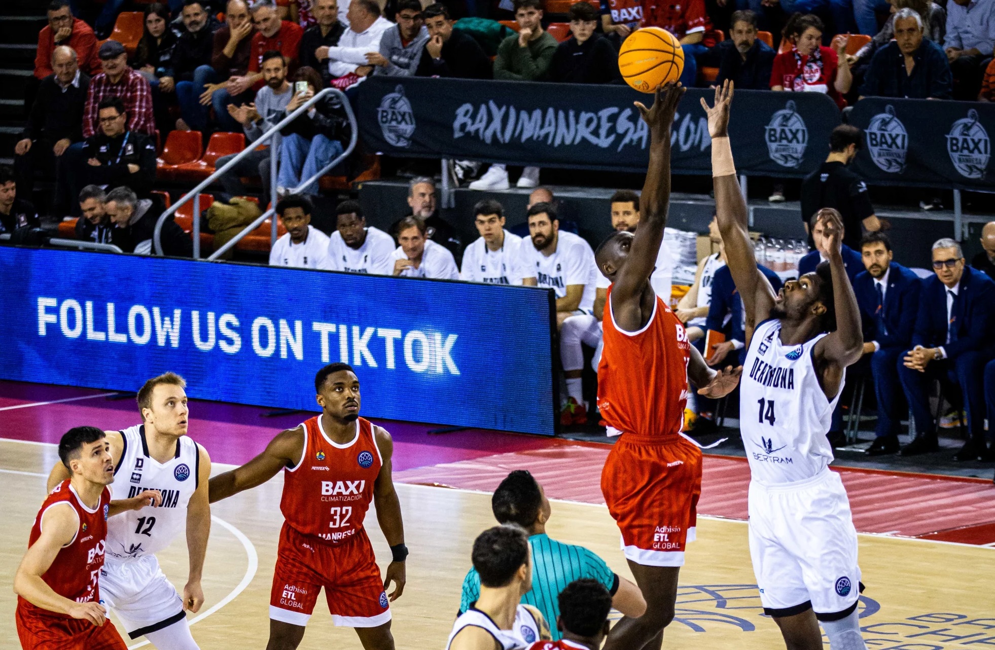 Dans une fin de match rocambolesque, Manresa et Bodian Massa renversent ...