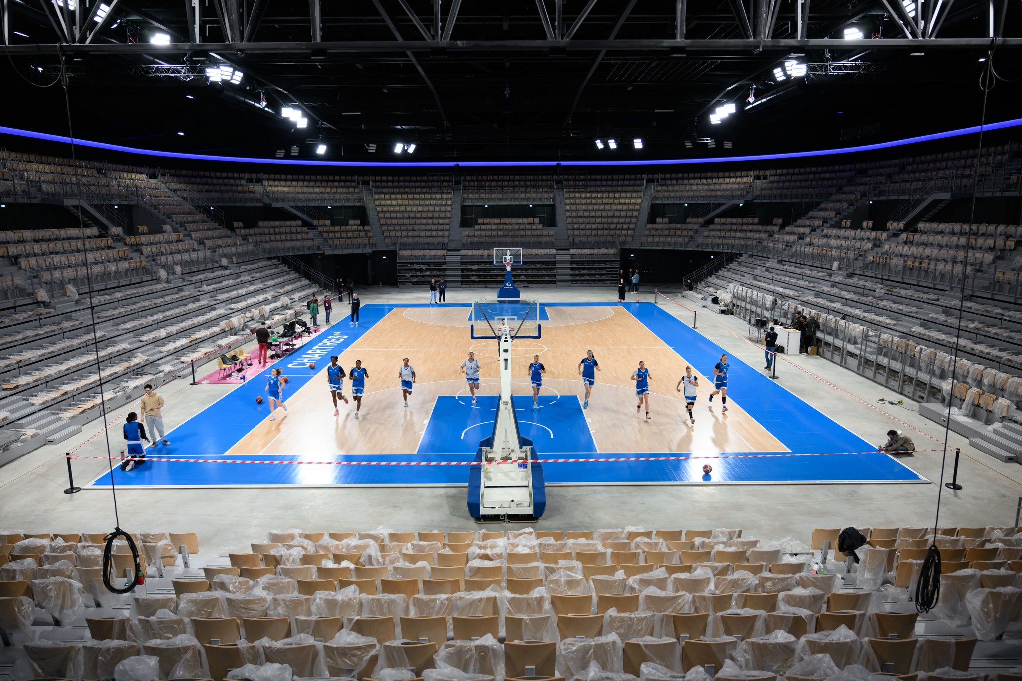 Chartres a joué son premier match au Colisée (4 187 places) - BeBasket