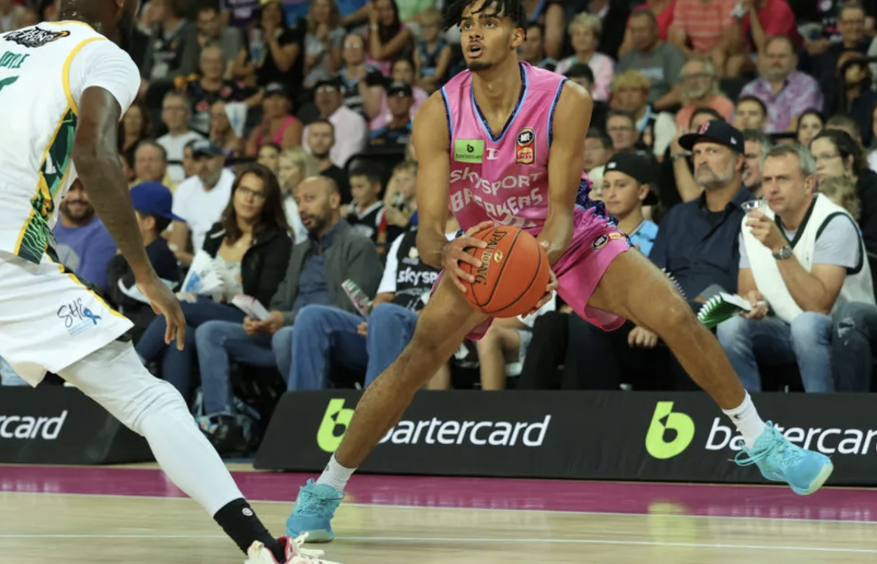 Rayan Rupert et les New Zealand Breakers poussés à jouer une manche ...