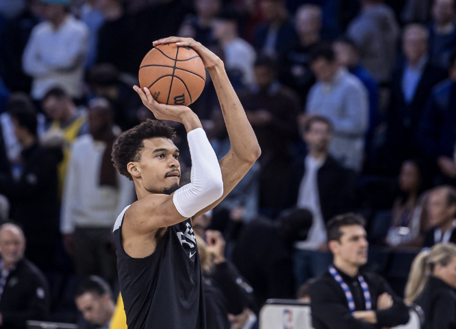 "Ils ont triché" : Victor Wembanyama et Chris Paul disqualifiés du ...