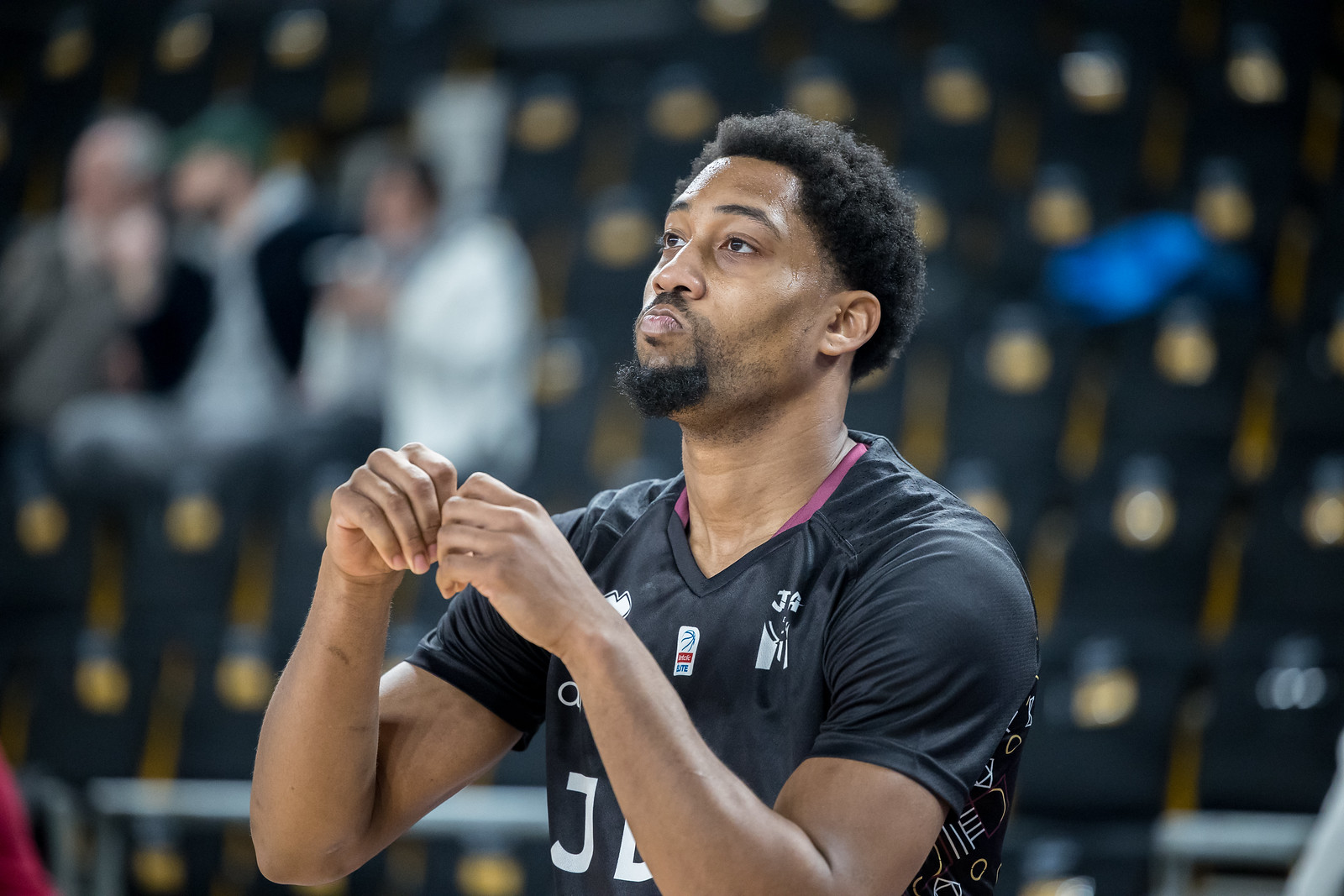 Chase Simon met fin à sa carrière de basketteur professionnel - BeBasket
