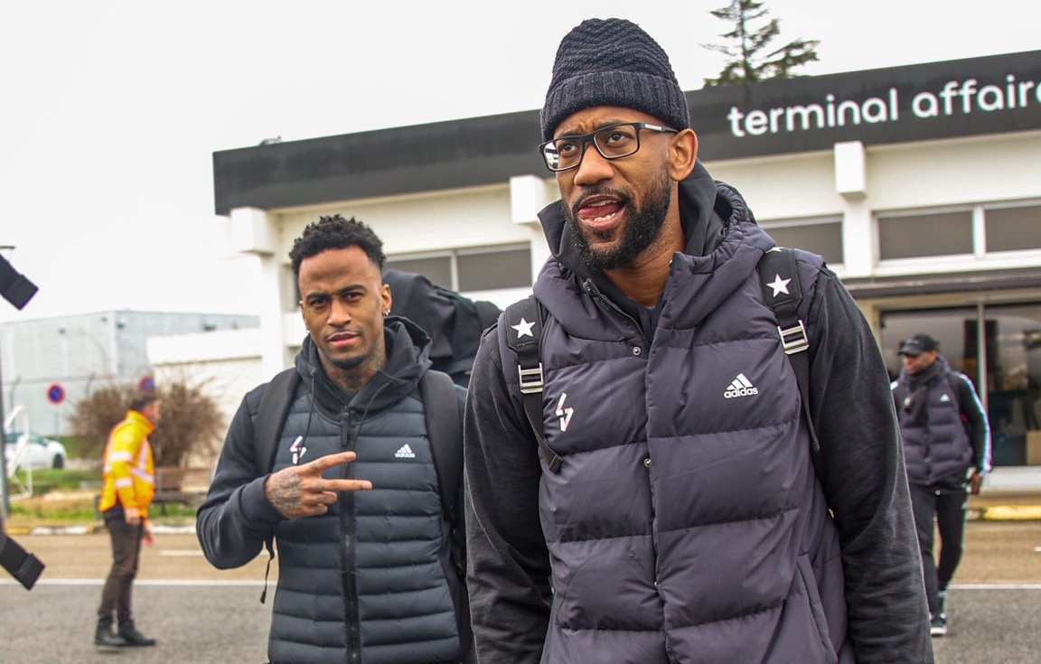 Pour T.J. Parker, Dee Bost représente "une valeur sûre" - BeBasket