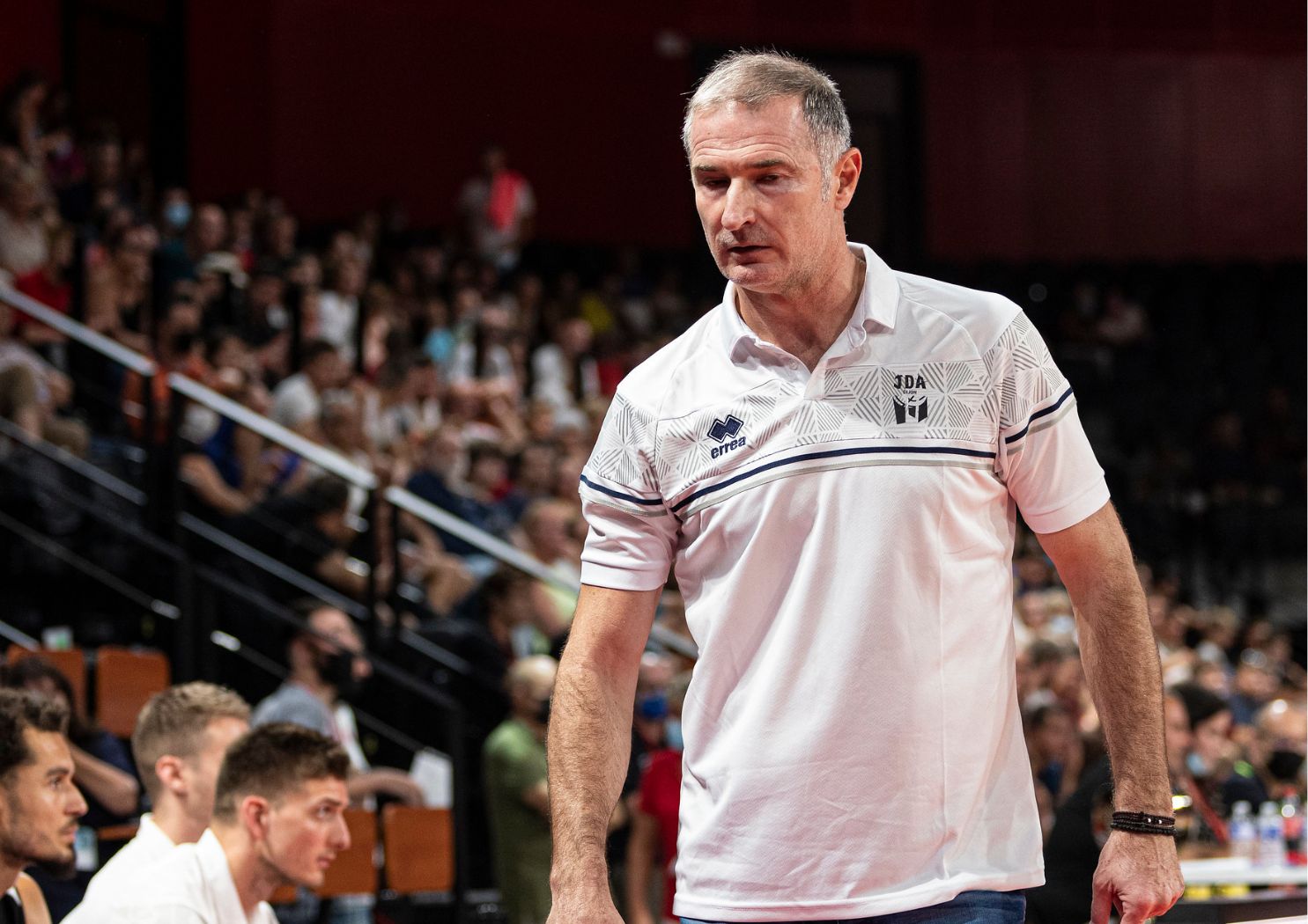 L'ex-dijonnais Nenad Markovic reprend la tête d'un club dans le groupe ...