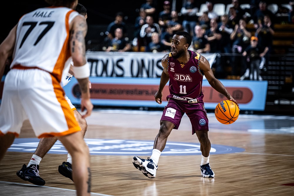 David Holston et Dijon poursuivent leur sans-faute face à Patras - BeBasket