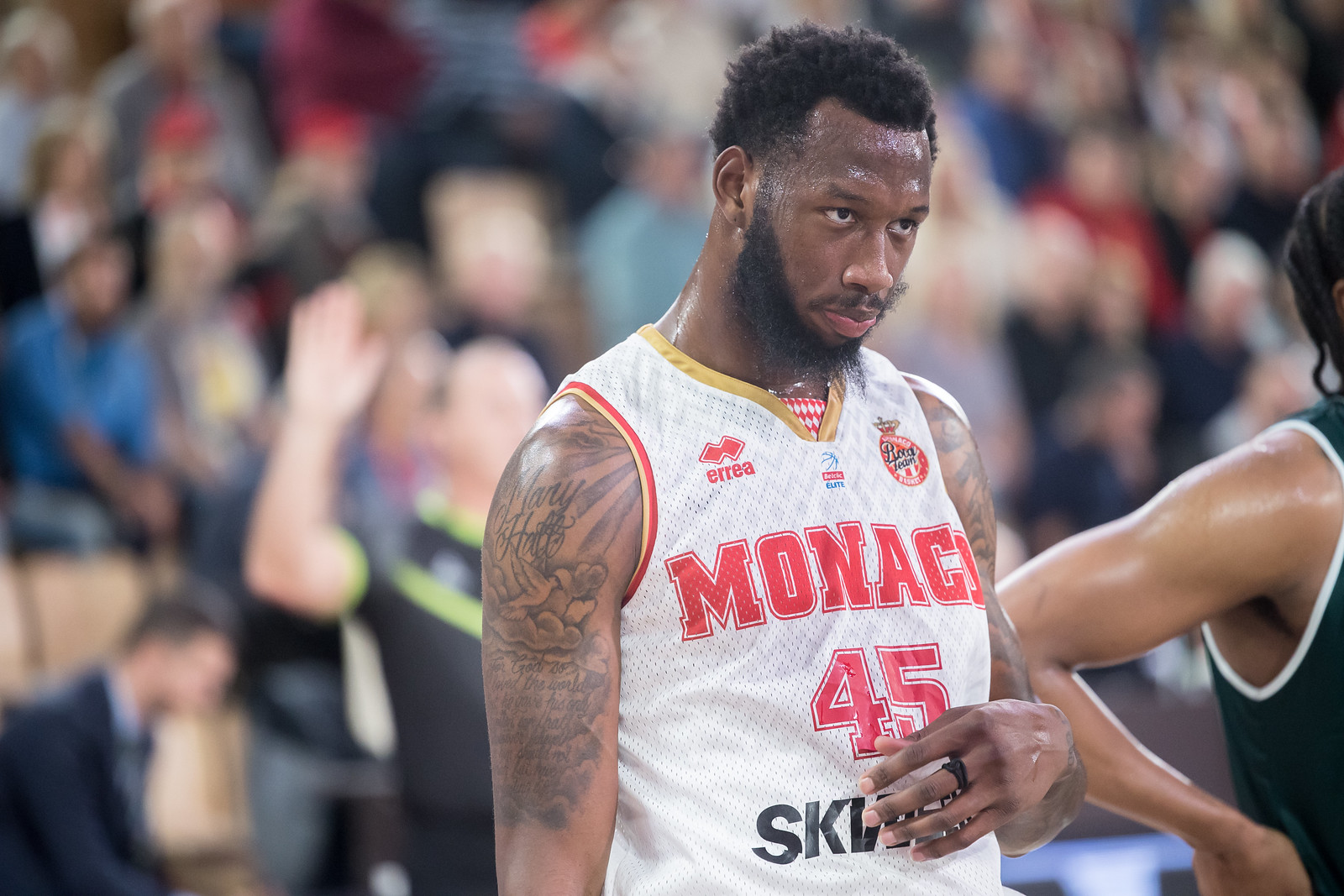 Donta Hall a officiellement obtenu son passeport azerbaïdjanais - BeBasket