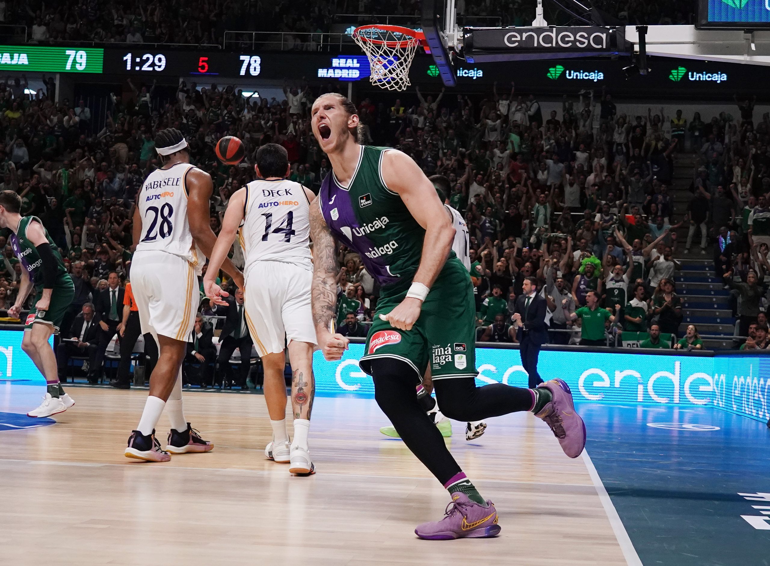 Dylan Osetkowski suivi par l'Anadolu Efes - BeBasket