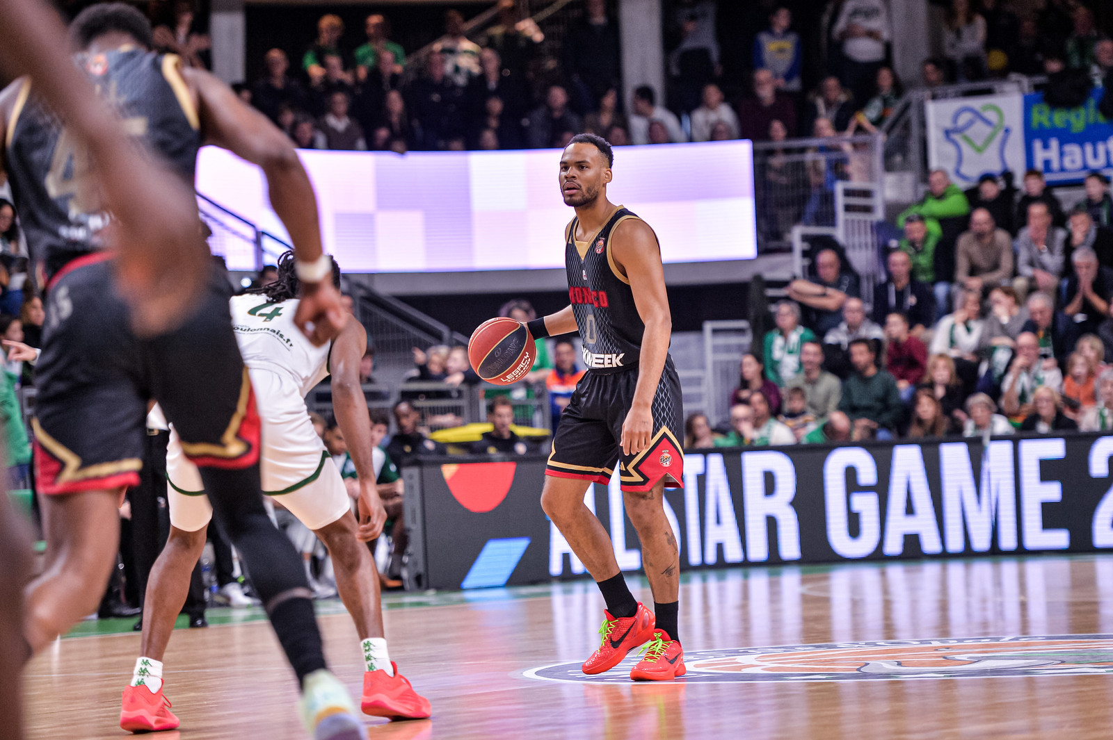 Elie Okobo réintègre l'effectif de Monaco - BeBasket