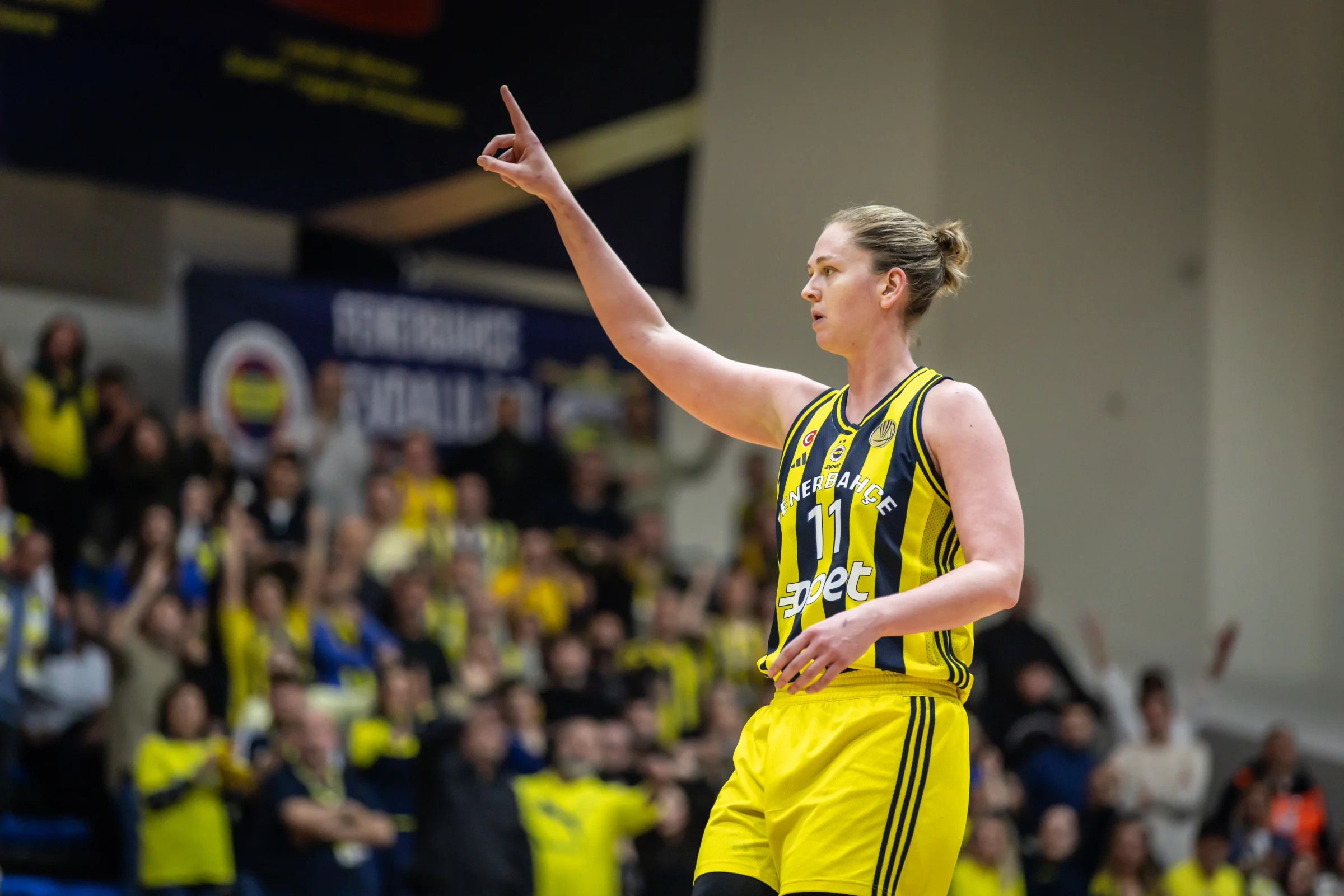 Meesseman, Allemand, Billie Massey et Kim Mestdagh fixées sur leur sort ...