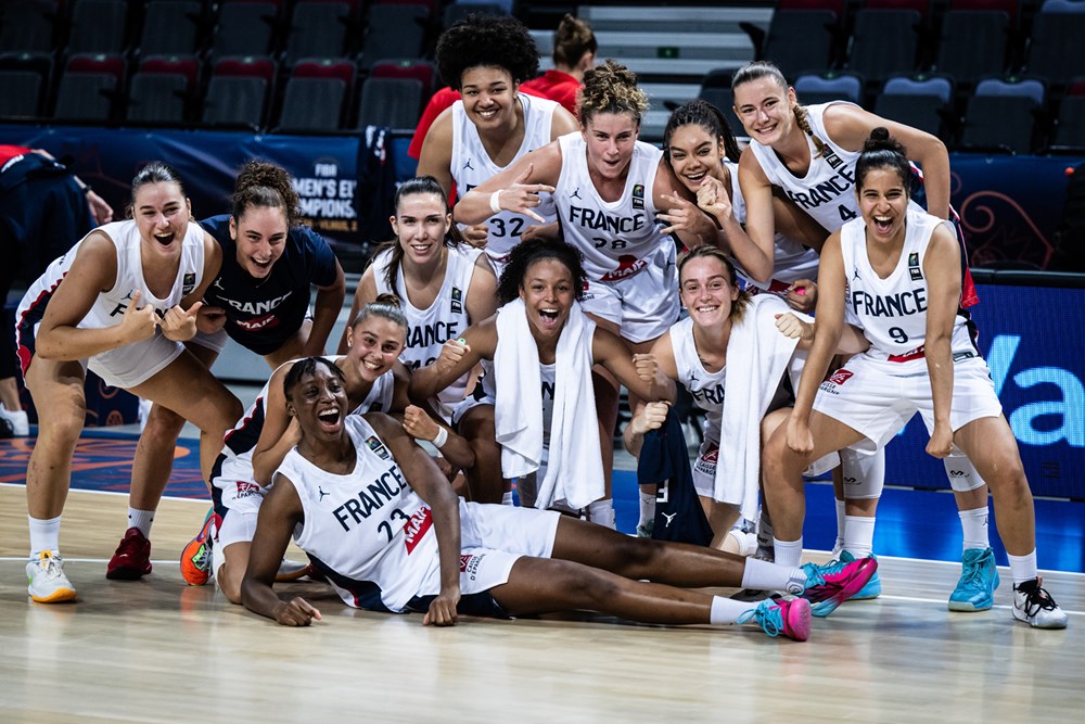 L'équipe de France U20 domine la Hongrie et finit invaincue la phase de poule - BeBasket