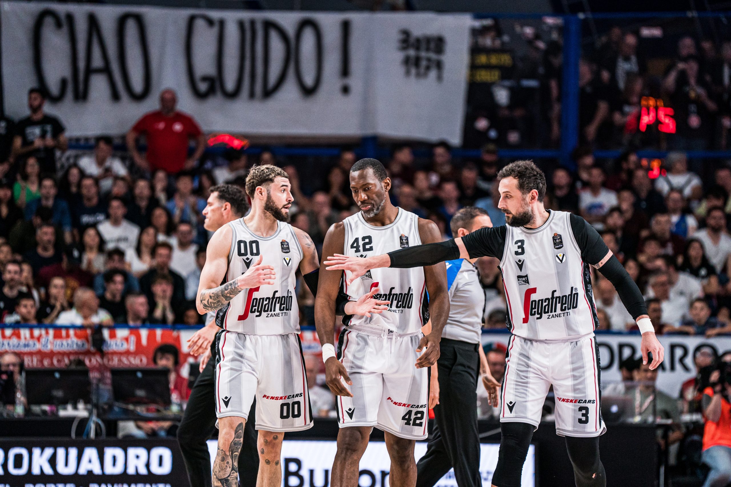 Isaïa Cordinier de retour en finale des playoffs italiens avec Bologne ...