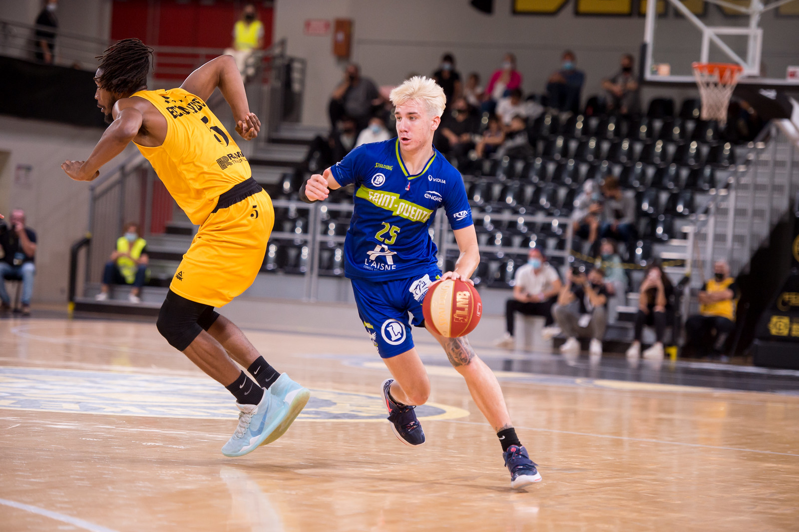 Hugo Besson rentre en France, direction les Metropolitans 92 - BeBasket