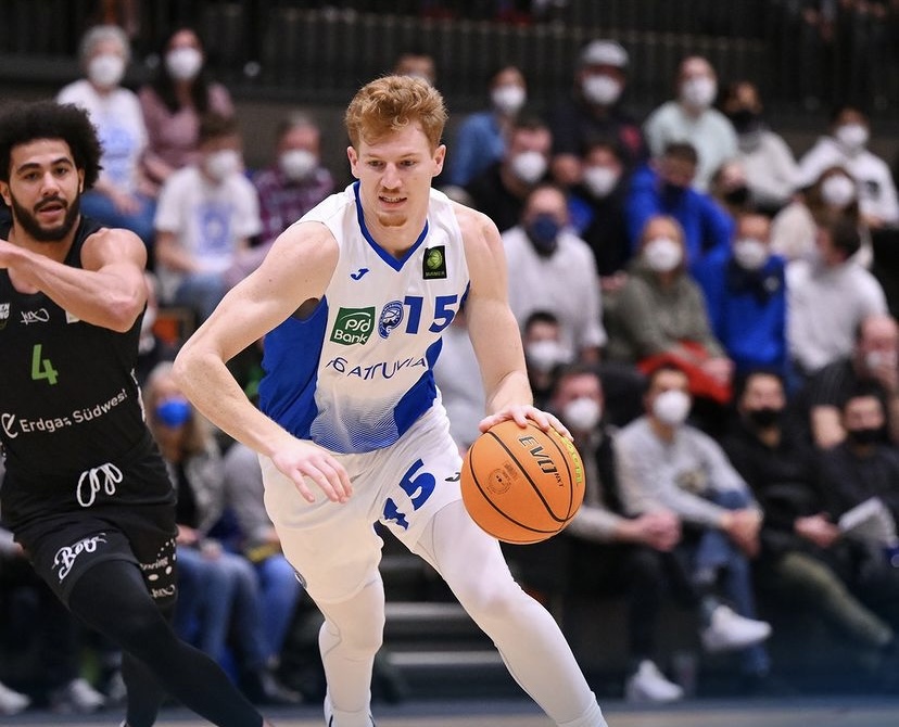 Leo Behrend complète l'effectif de Rennes - BeBasket