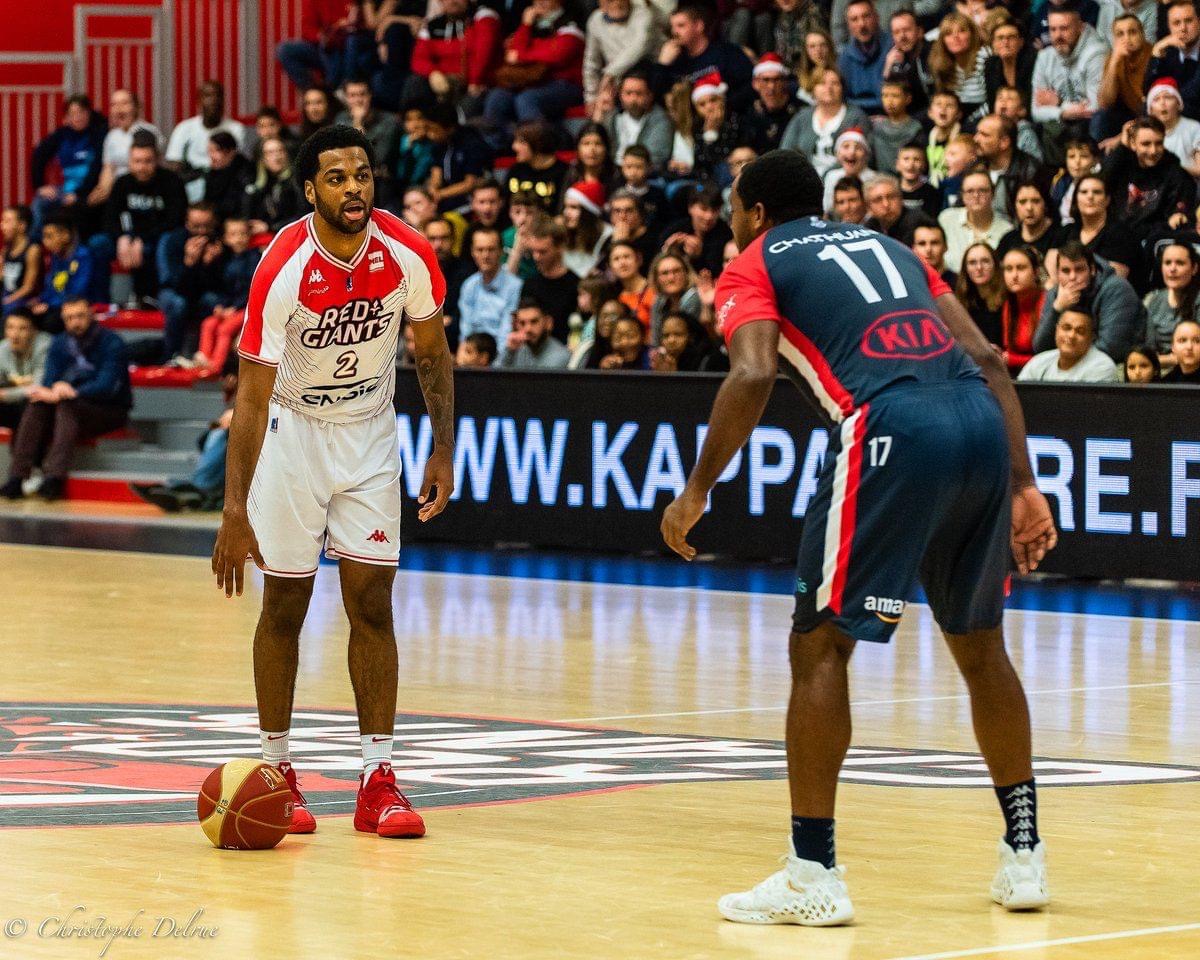 Adika Peter-McNeilly en renfort à Saint-Chamond - BeBasket