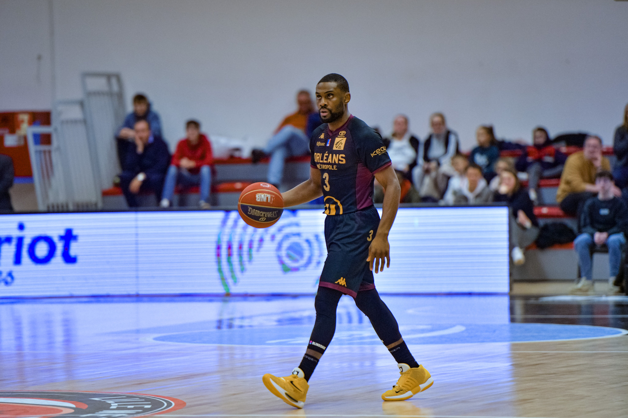 Après Orléans, Jarred Ogungbemi-Jackson s'exile en Biélorussie - BeBasket