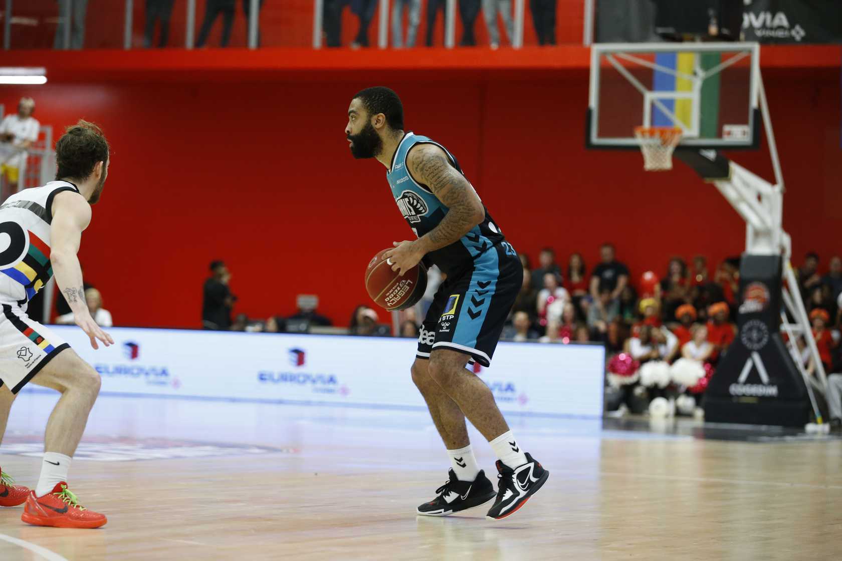 Javon Masters va finir la saison à l’Élan béarnais - BeBasket