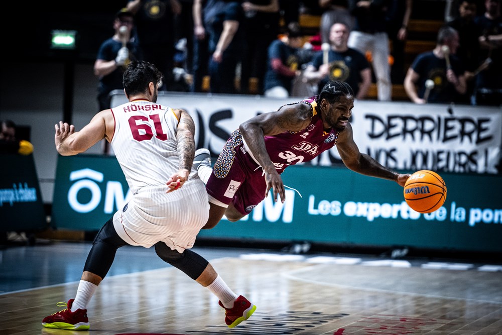 Jawun Evans prolongé jusqu'à la fin de la saison par Dijon - BeBasket