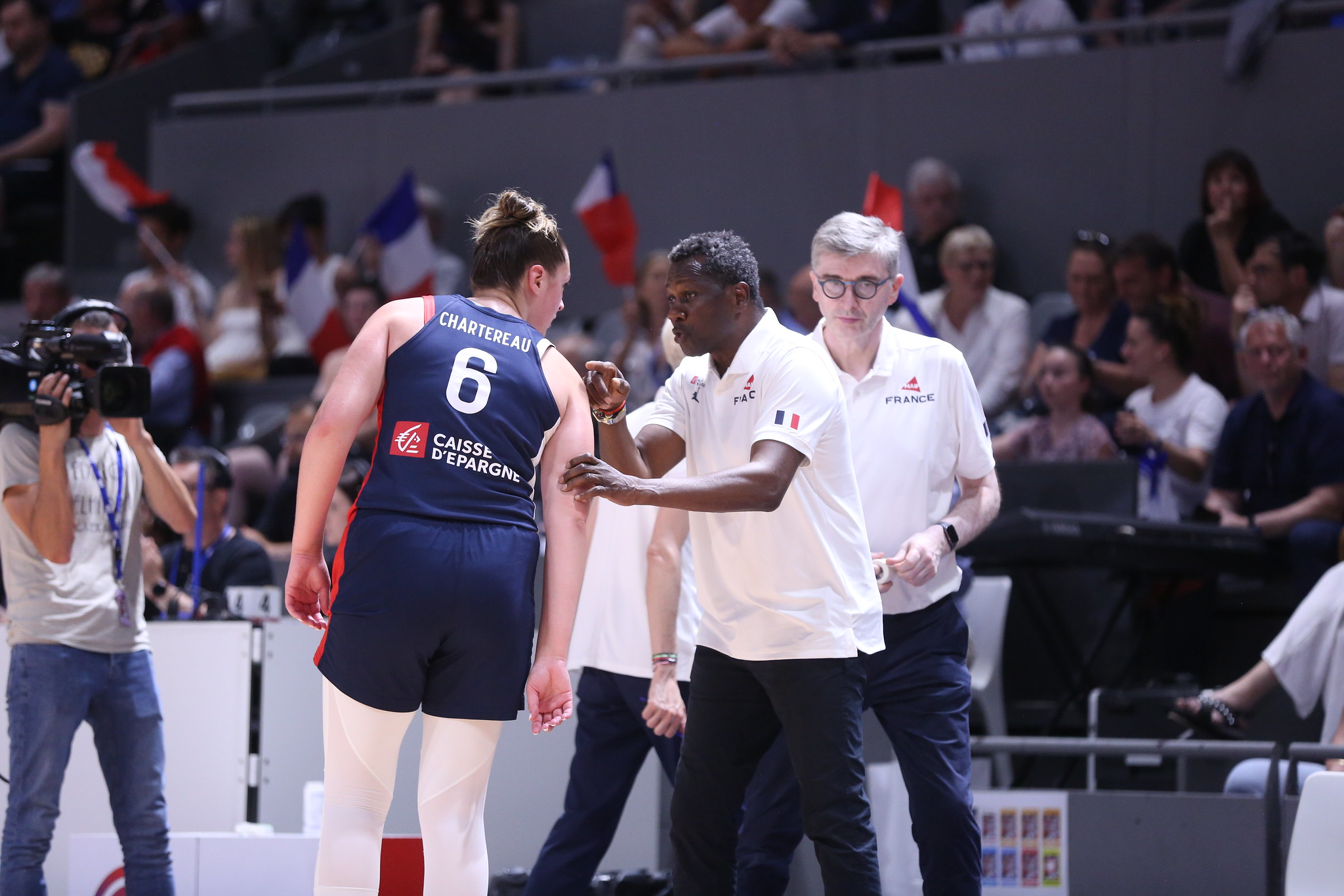 Jean-Aimé Toupane officiellement confirmé à la tête des Bleues pour les ...