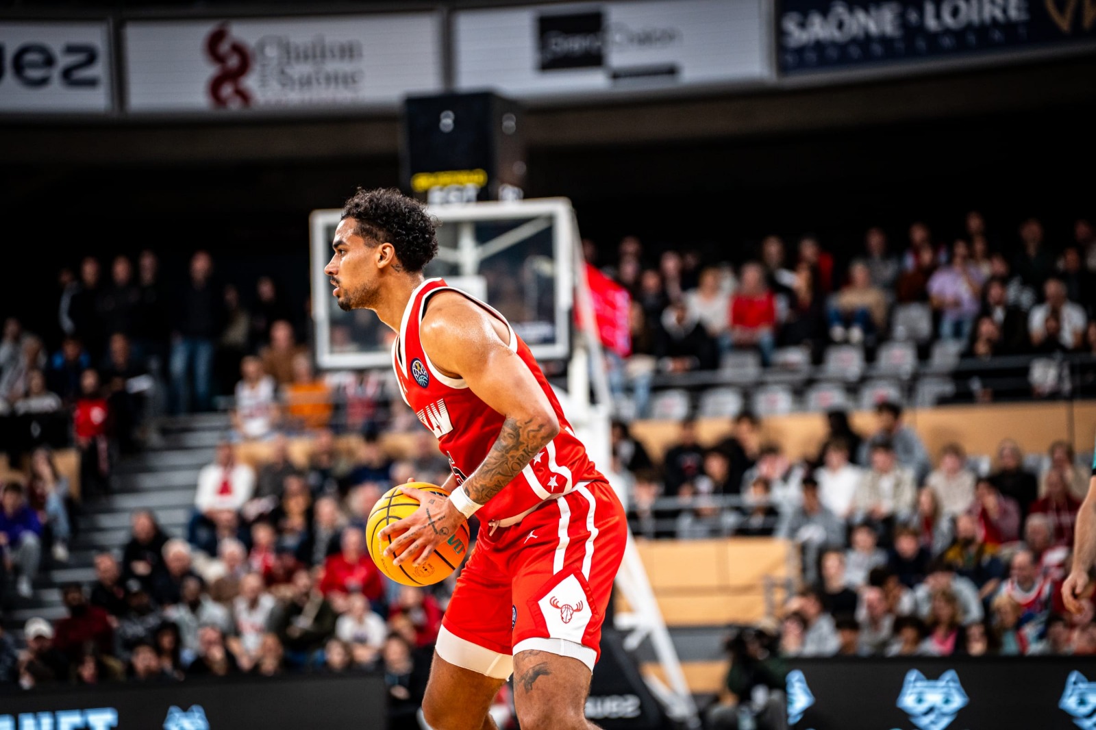 Après son départ de Chalon, Jordan Tucker s'engage avec... le club qu ...