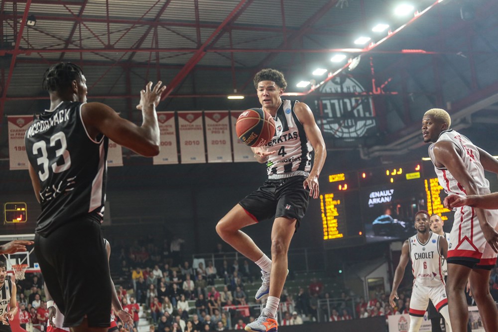 Jordan Usher, le nouvel ailier de la JL Bourg - BeBasket