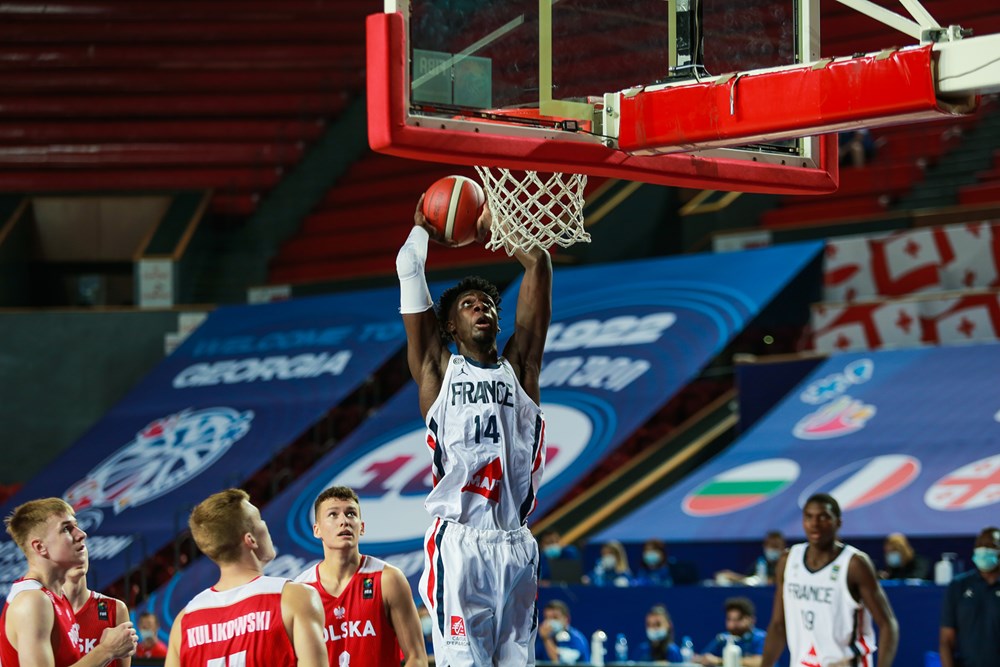 Ismaël Kamagate et Ugo Doumbia sur la liste des présélectionnés de la ...