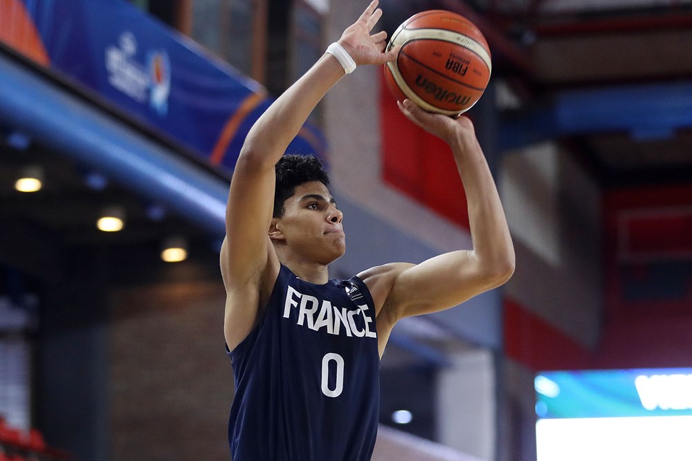 Killian Hayes confirme vouloir jouer en équipe de France : "Mais il ...