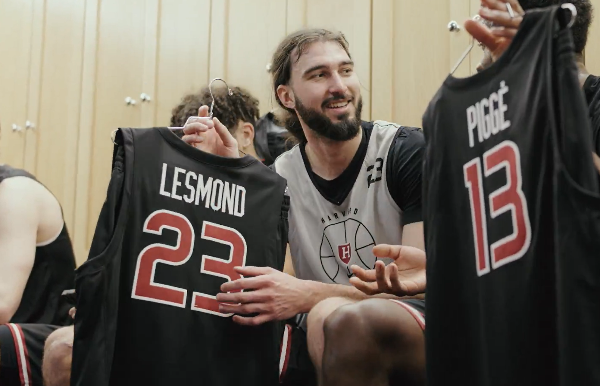 Louis Lesmond signe son match référence pour offrir à Havard son ...