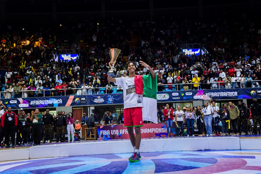 Mathias M'Madi (Chalon) nommé MVP au championnat d'Afrique U18 - BeBasket