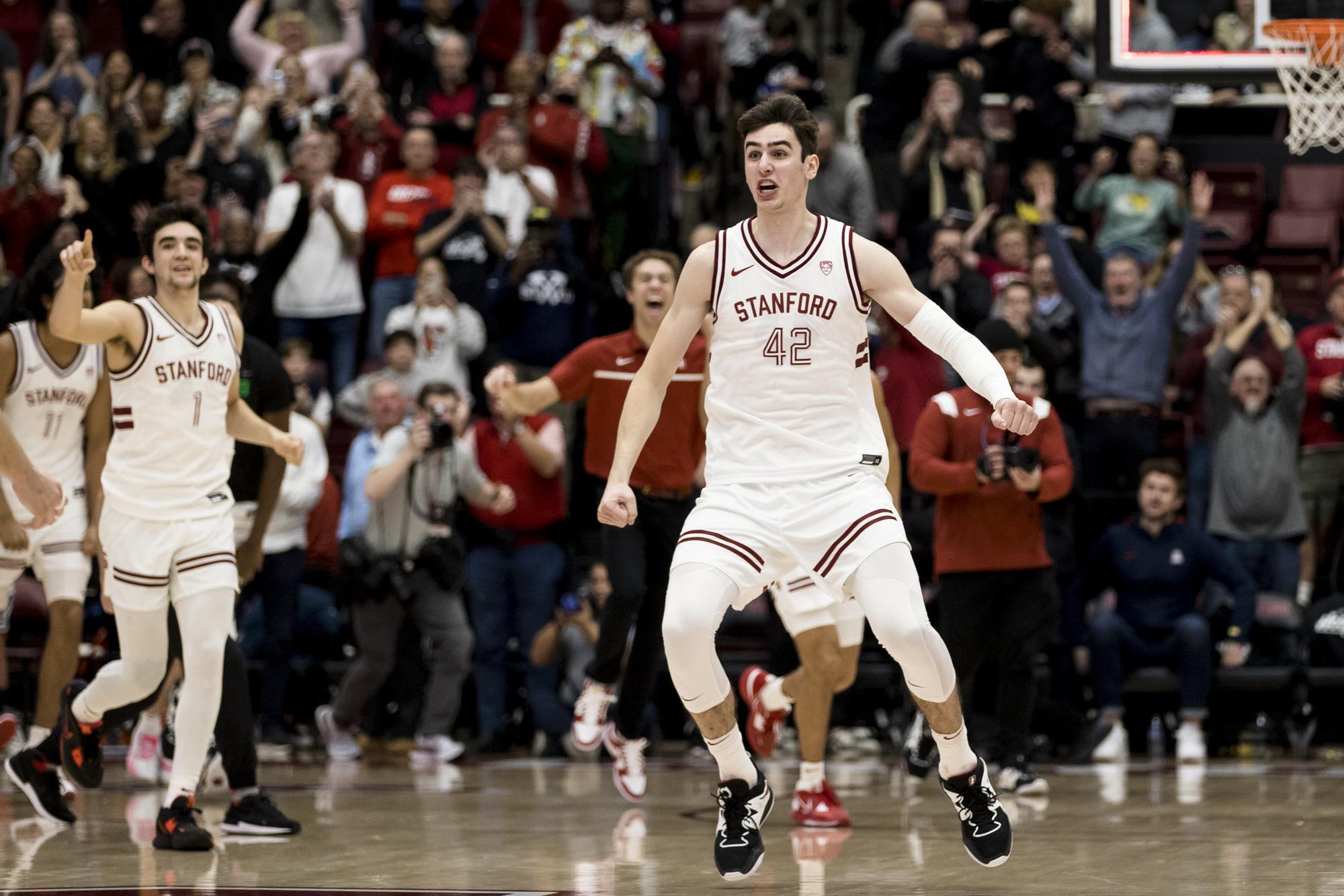 Maxime Raynaud et Stanford réalisent l'exploit face à Arizona - BeBasket