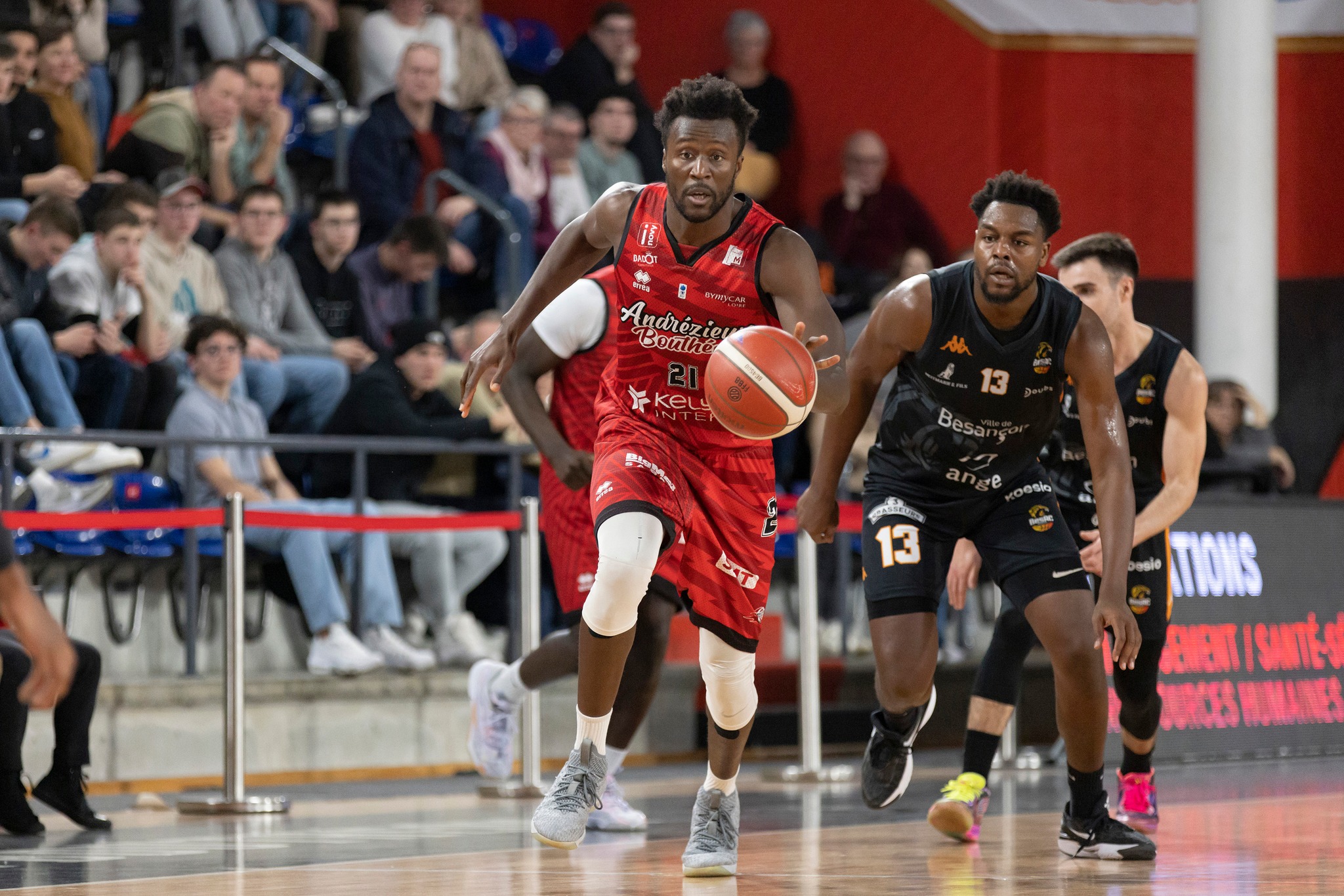 Feurs fait peau neuve pour son effectif 2024-2025 - BeBasket