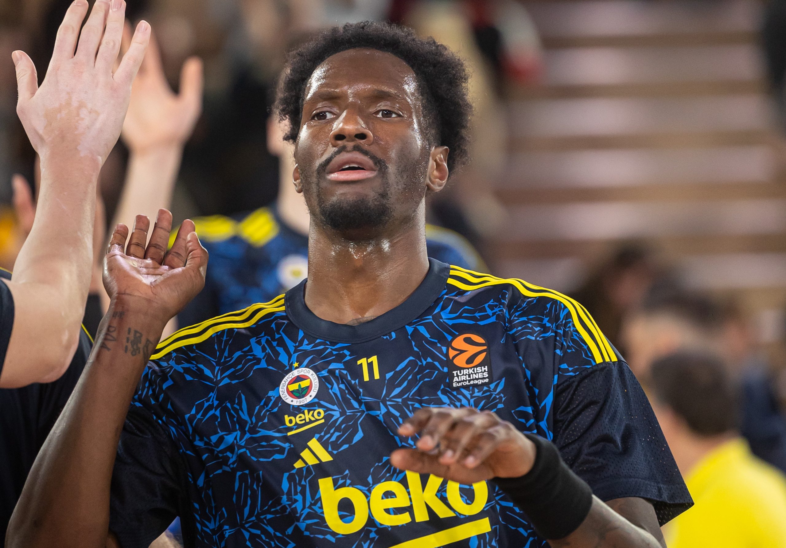Nigel Hayes-Davis joins Phoenix Suns: EuroLeague Final Four MVP finally in NBA - BeBasket